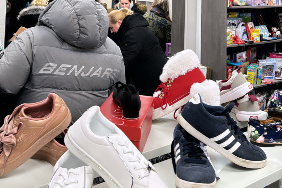 Elland sees Overgate Charity Shop reopen following refit - Overgate Hospice